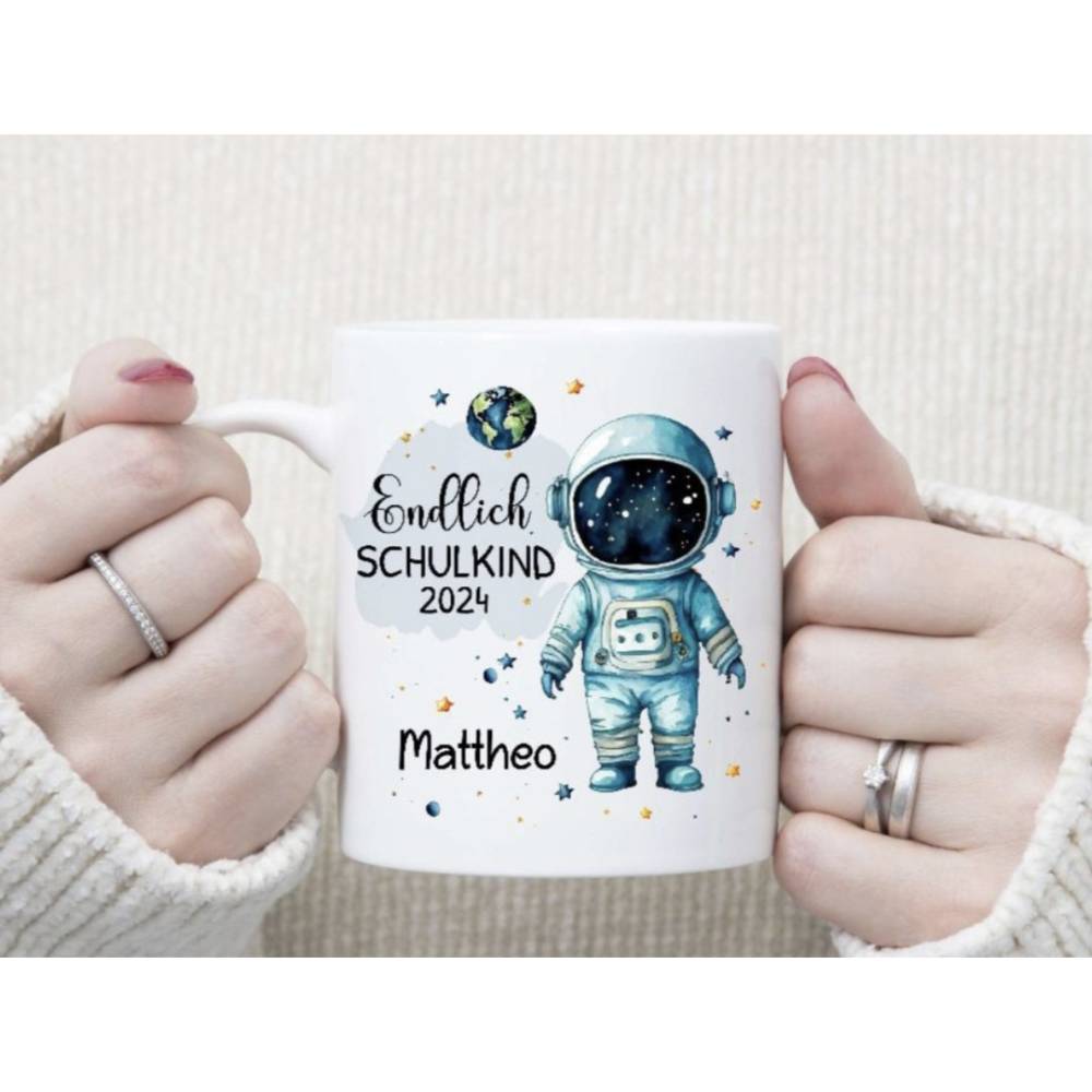Tasse Schulkind mit Namen Astronaut personalisiert Geschenk