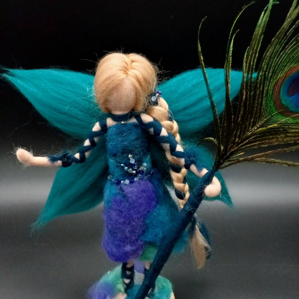 Pfauenfee AMANDA - Filzfee Deko Elfe SchutzengeL Geschenk Geburtstag ...
