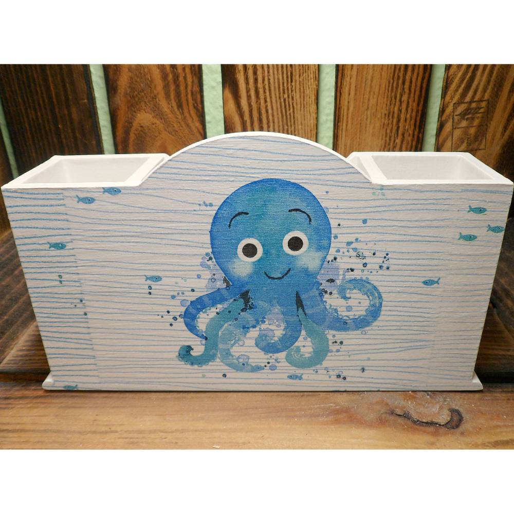 Stiftebox aus Holz mit Krake für Kinder