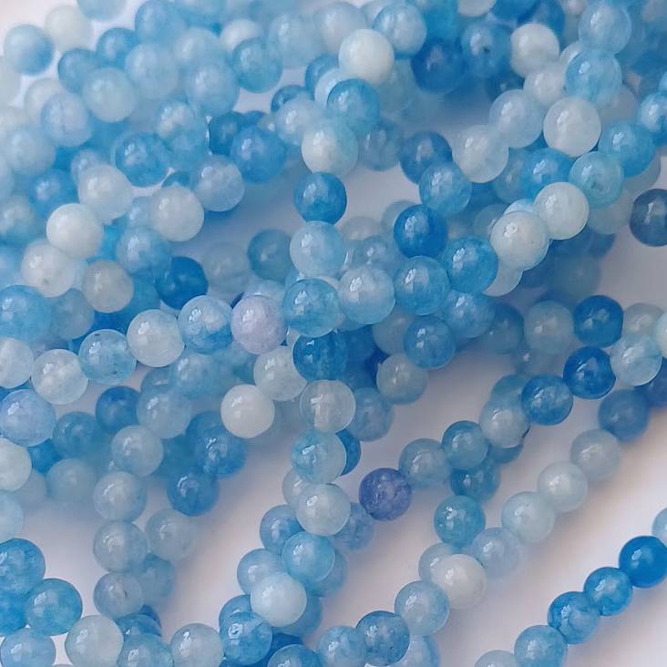 Steinperlenstrang Jade 4mm T140 himmelblau mix (1412)