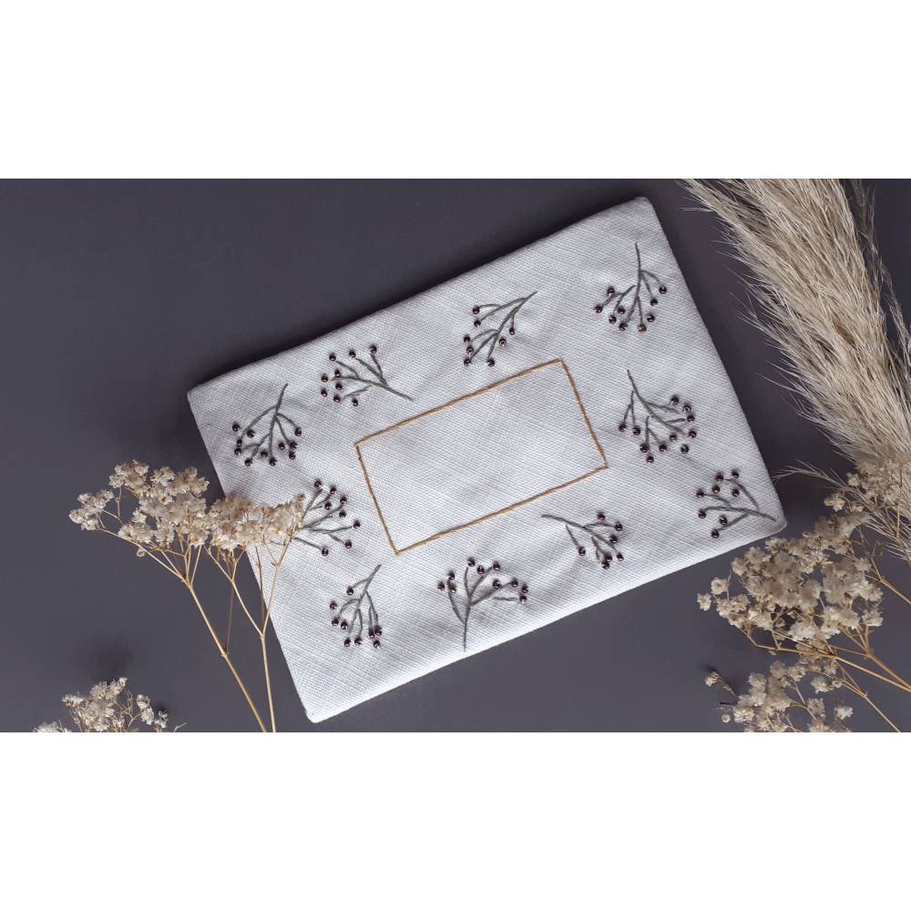 handgefertigter Kuvert / Briefumschlag mit Perlen