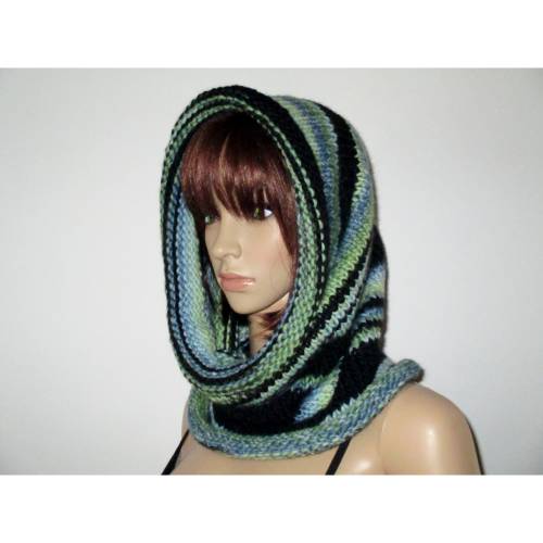 Loopschal Sommerschal in Multicolor handgehäkelt von Hobbyhaus