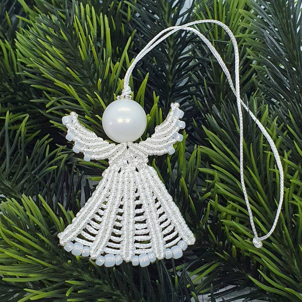 Makramee Engel cremefarben